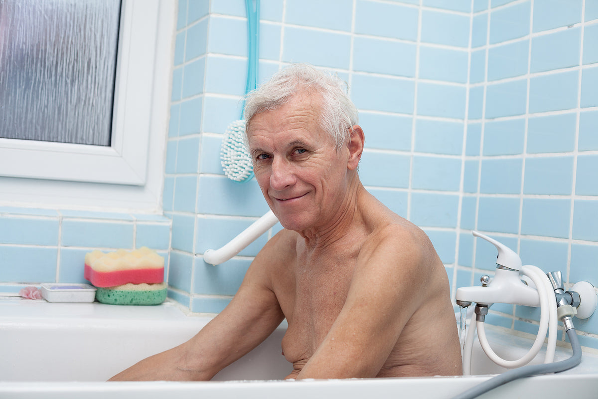 Bathtub Safety 101: Essential Tips for Elderly Bathing Independence ...
